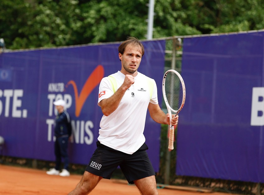 Suthwalda en Nieuwerkerk naar finale Eredivisie Heren | Tennis
