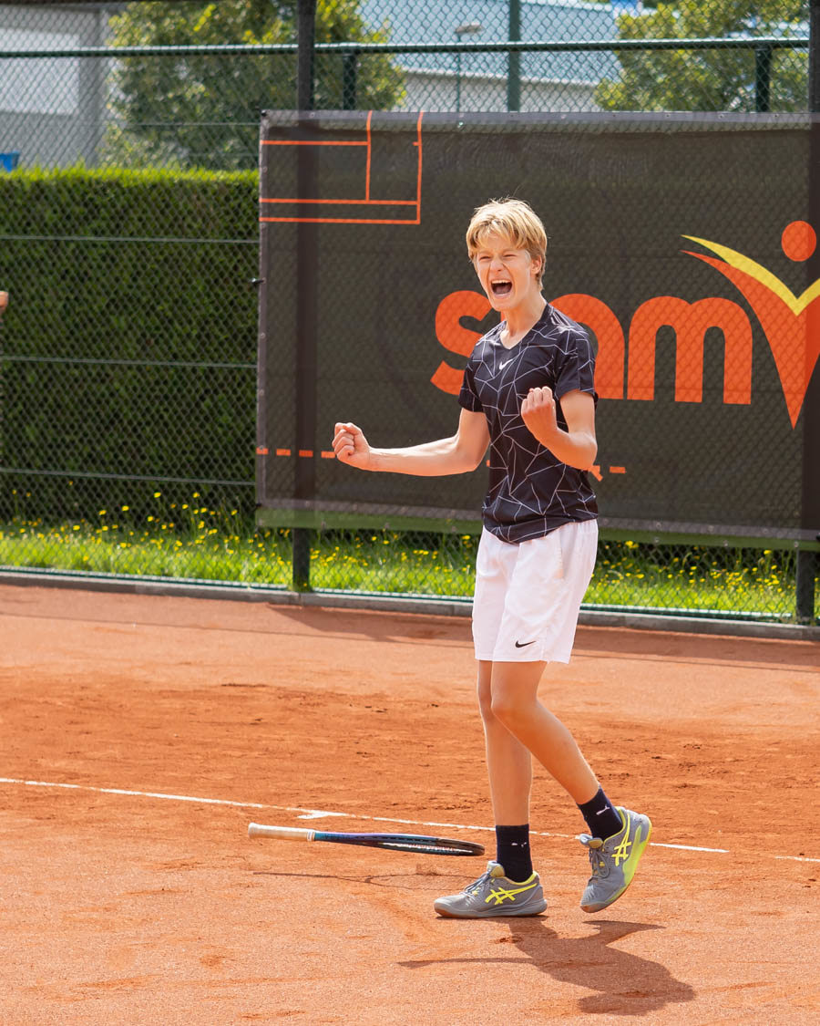 De Lange eerste Nederlandse winnaar Amjoy Cup | Tennis